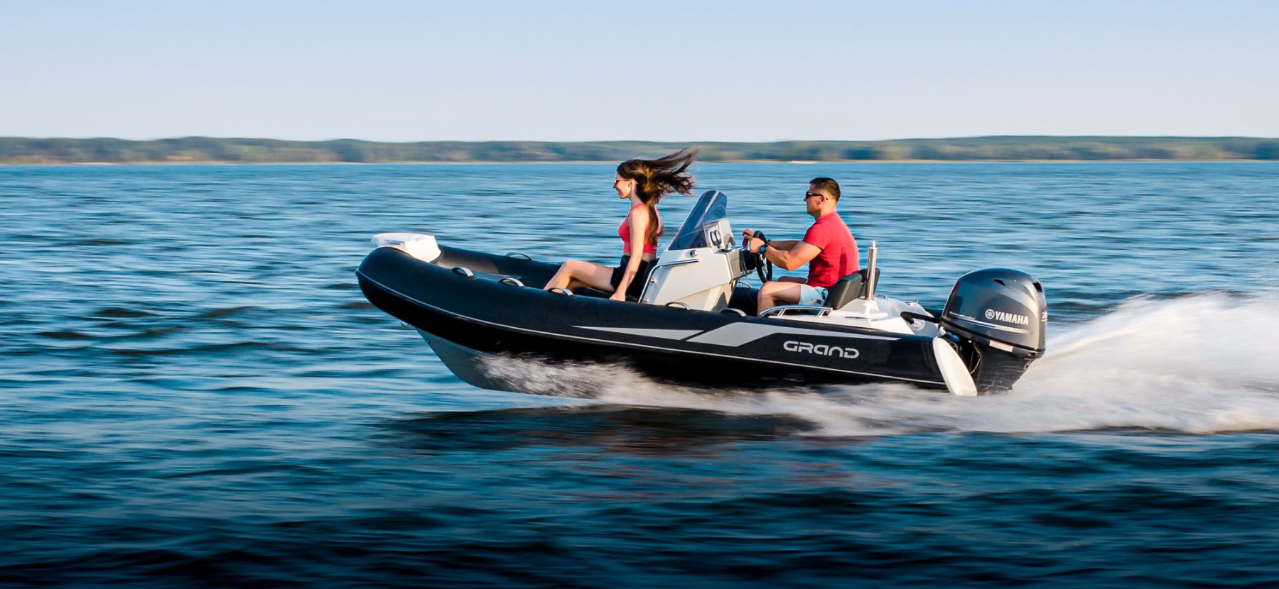 Grand G420 — Moto Nautika
