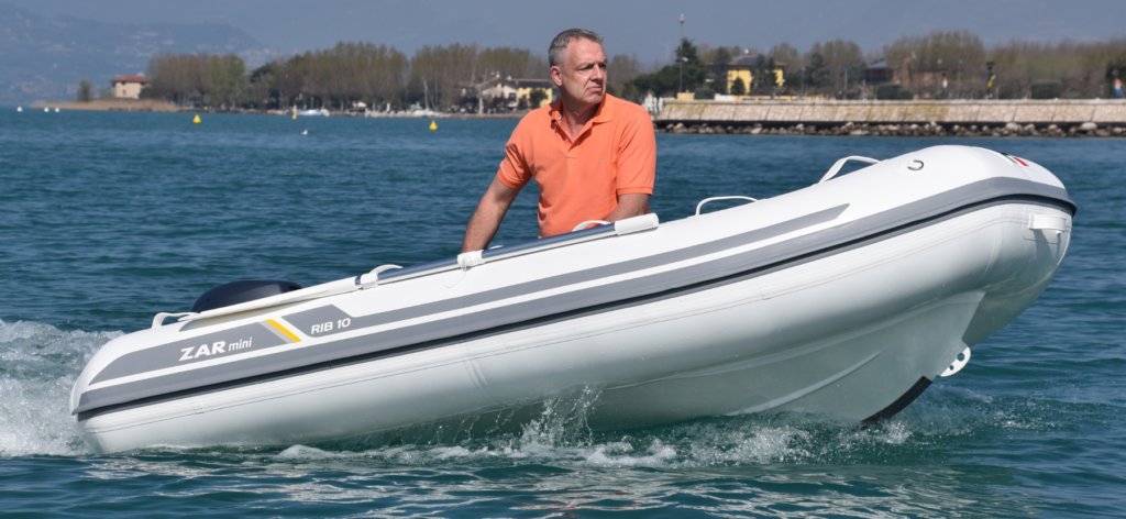 ZAR mini RIB 10 — Moto Nautika